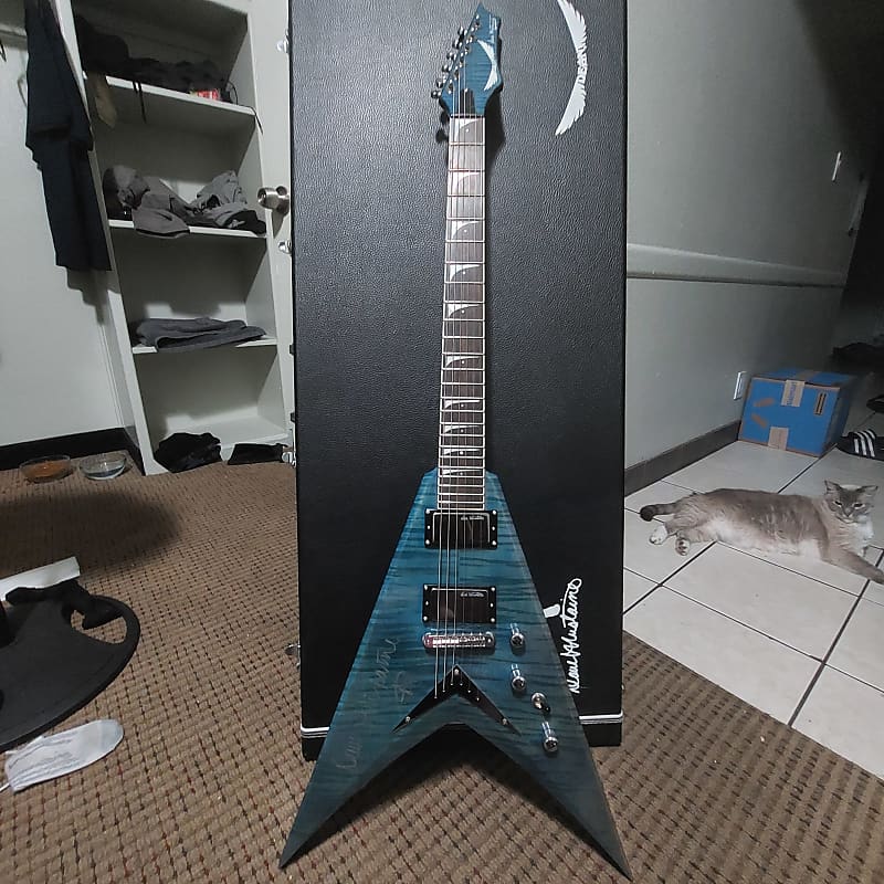 Dean VMNT Trans blue SIGNED Dave mustaines guitar | Reverb