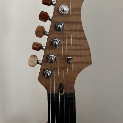 Warmoth Velocity - Honey Burst | Reverb