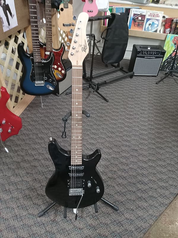 Rogue Rocket New - Black | Reverb