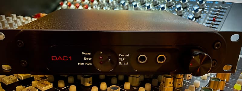 Benchmark DAC 1 Digital to Analog Converter | Reverb