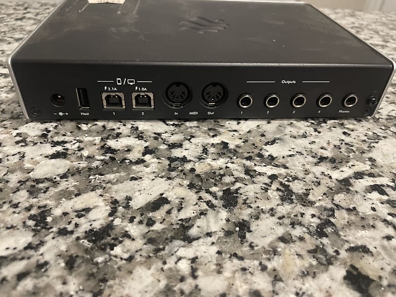 iConnectivity iConnectAUDIO4+ 2016 - Black & Silver | Reverb