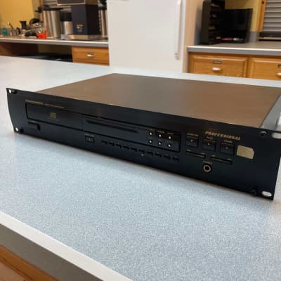 Marantz PMD320U Professional CD Player | Reverb