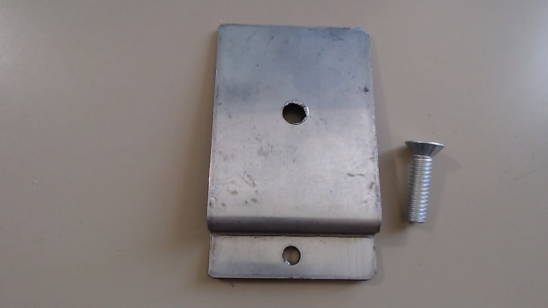 String Swing Slat Wall Clip | Reverb