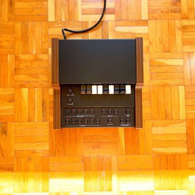 Viscount D9E (Italy, 1992) Hammond B3-style Drawbar Organ | Reverb