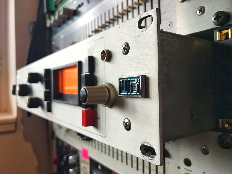 Urei 1176 LN Rev H (+ 2x Urei 537 EQ) | Reverb