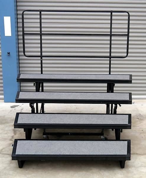 WENGER SIGNATURE 4 STEP CHOIR CHORAL STAGE RISERS w/ BACKRAIL | Reverb