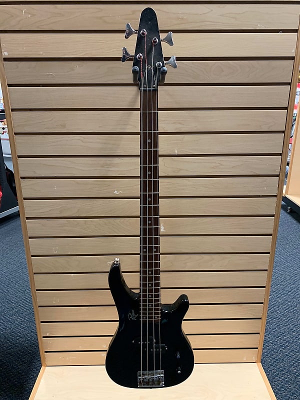 Rogue Bass Black | Reverb