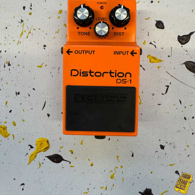 Boss DS-1 Distortion (Black label) | Reverb
