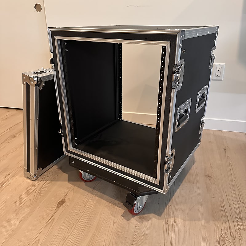 Soundtown 12ru Shockmount Rack Cases on casters 2024 | Reverb