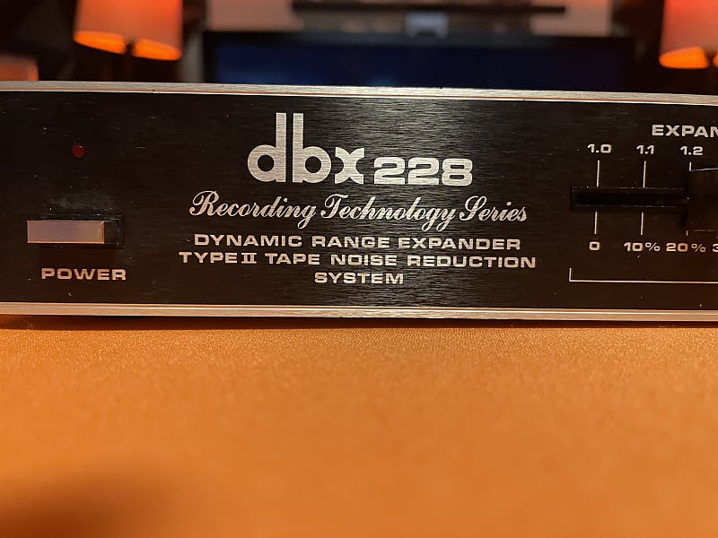 dbx 228 - Type II Tape Noise Reduction System & Dynamic Range | Reverb