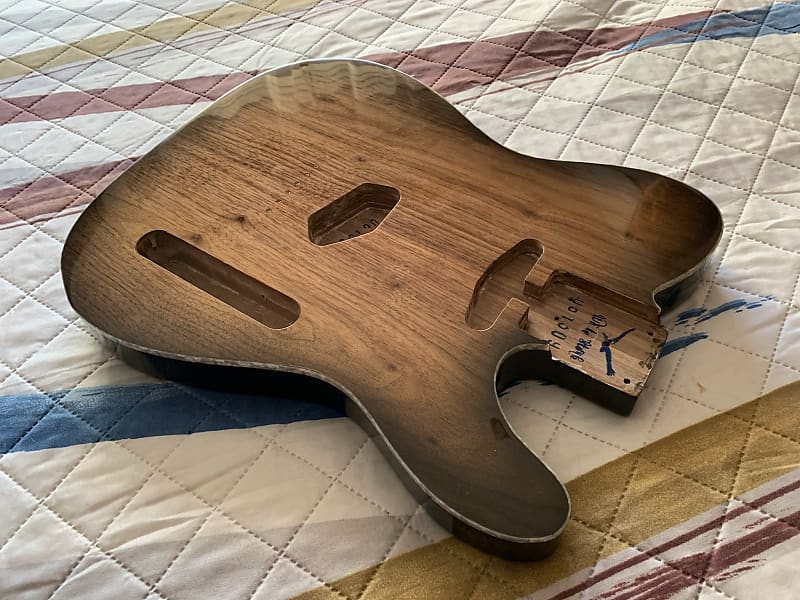 Hand Made Walnut Telecaster Style Guitar Body - | Reverb Deutschland