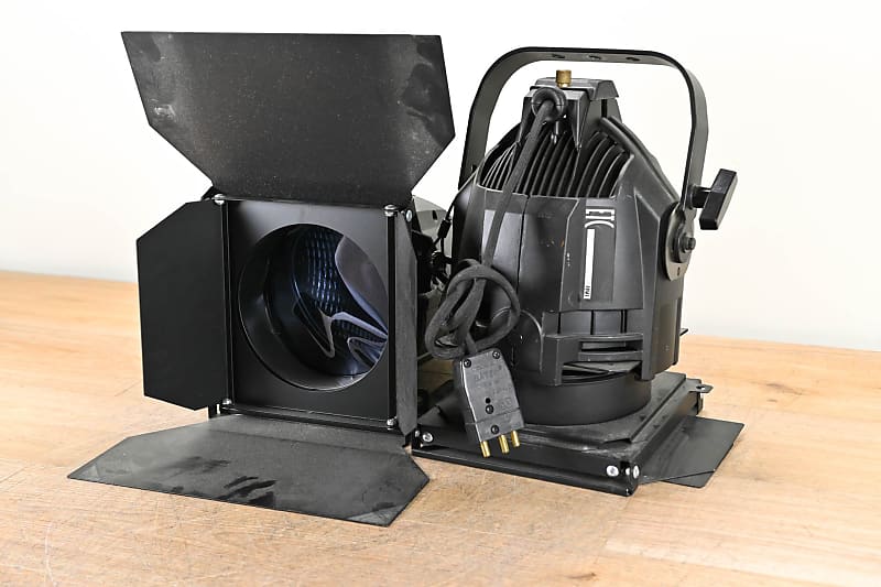 ETC Source Four Par Stage Light (PAIR) CG006J4 | Reverb