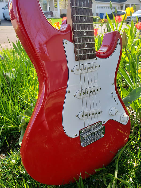 Fernandes Retrorocket 2004 - Cherry Red | Reverb