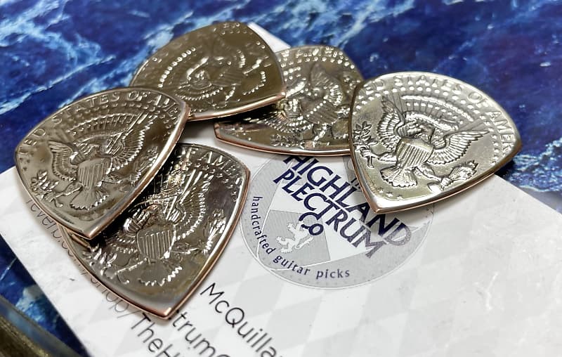 The Highland Plectrum Co. One 1972 USA Half Dollar Coin | Reverb UK