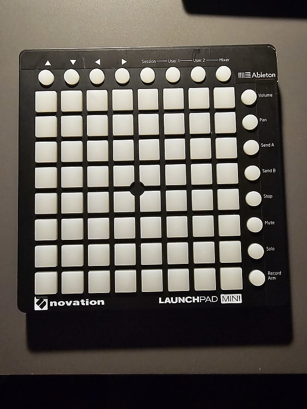 Novation Launchpad Mini Pad Controller 2015 - 2019 - Black | Reverb UK