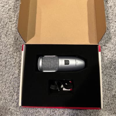 AKG Perception 100 Studio Condenser Microphone | Reverb