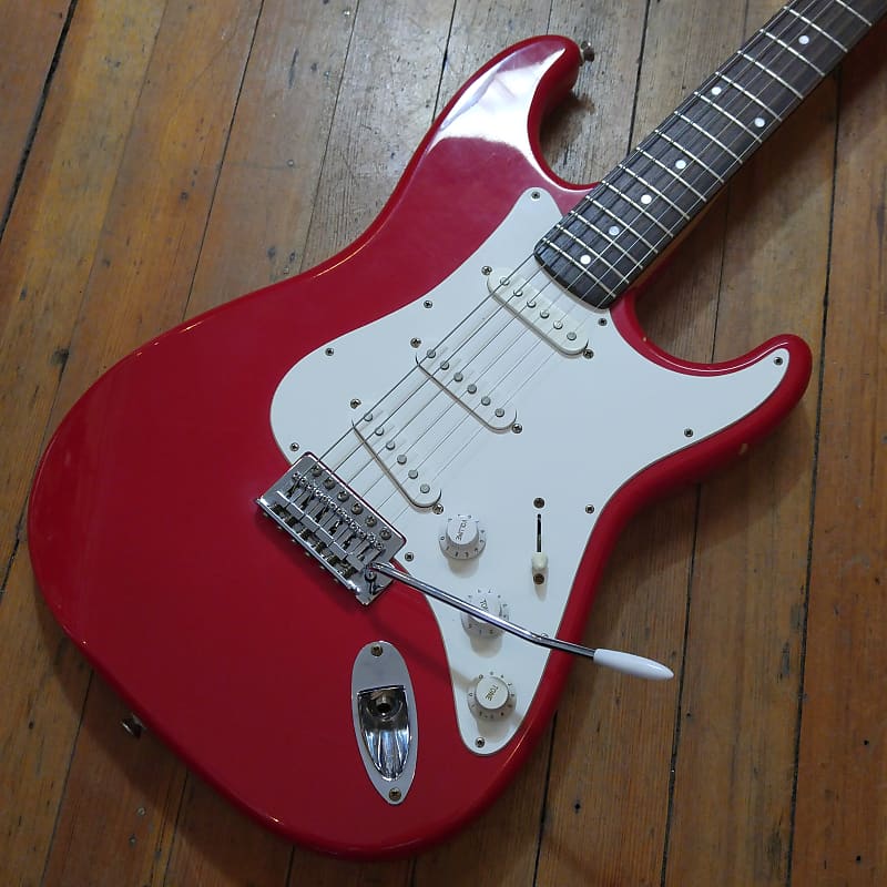 Squier Affinity Stratocaster 1999 Red #CD99080682 | Reverb