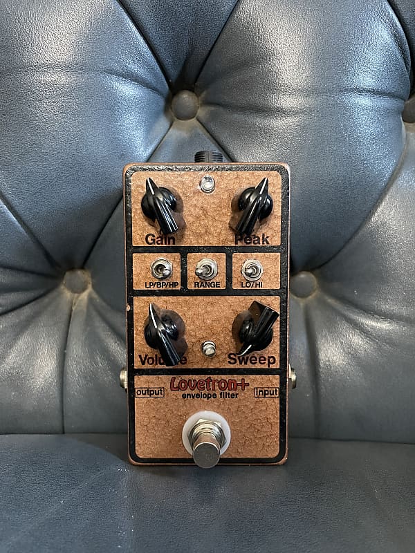 HFX Lovetron + Envelope Filter based on Mu-Tron III | Reverb