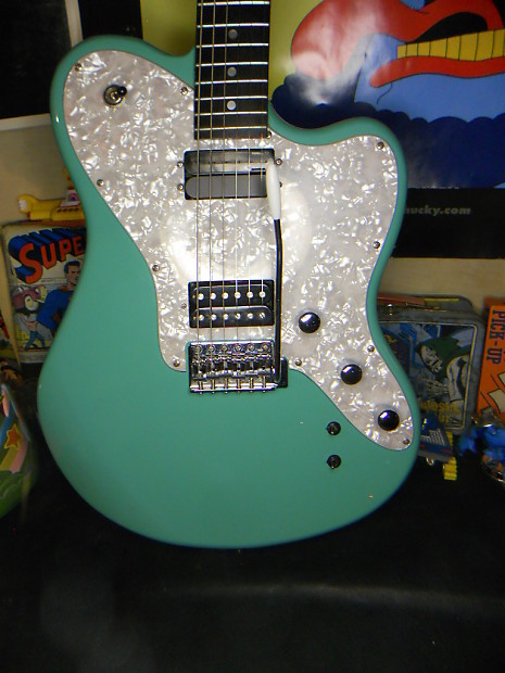Fernandes Native Professional 1999 Sea Foam Green Sustainer | Reverb