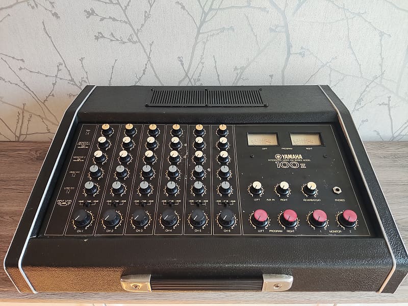 Yamaha EM-100 II - Black | Reverb