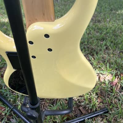 MTD Beast White | Reverb