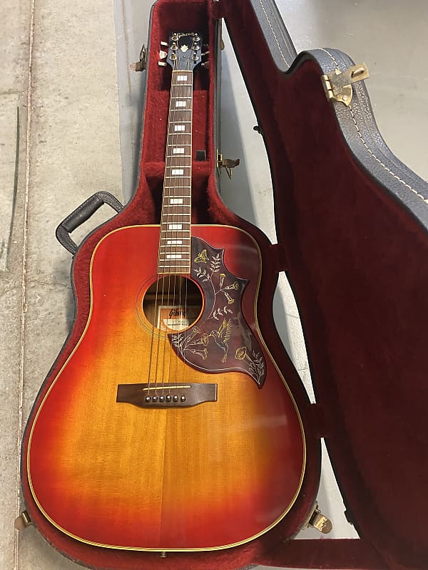 Gibson Hummingbird Custom | Reverb