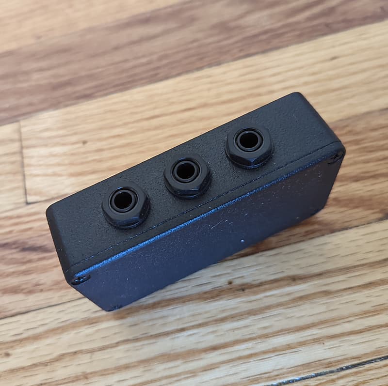 AMERICAN LOOPERS 3 Way Junction Box Patchbay With Isolated | Reverb