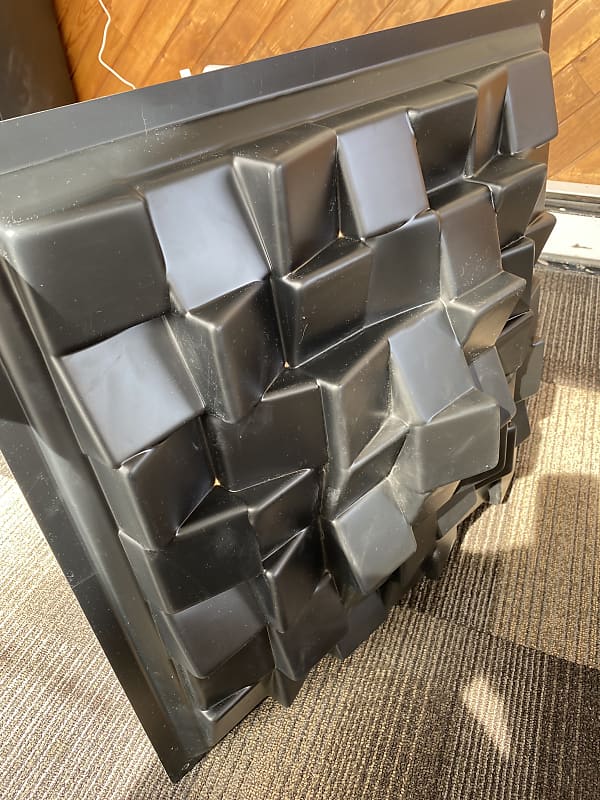 Acoustical Solutions AlphaDiffuser Sound Diffuser 2021 Black | Reverb