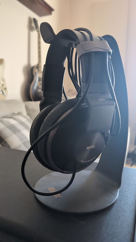 AKG K550 | Reverb