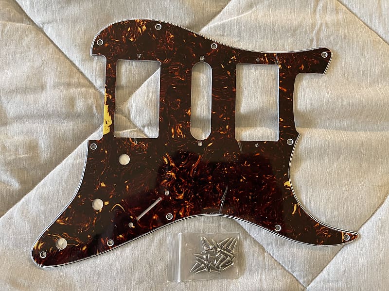 Fender Stratocaster pickguard - Tortoise shell | Reverb
