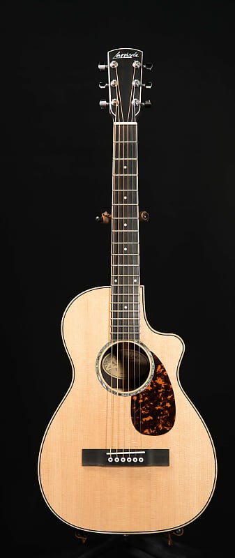 Larrivee PV-09 Rosewood & Sitka Parlor | Reverb