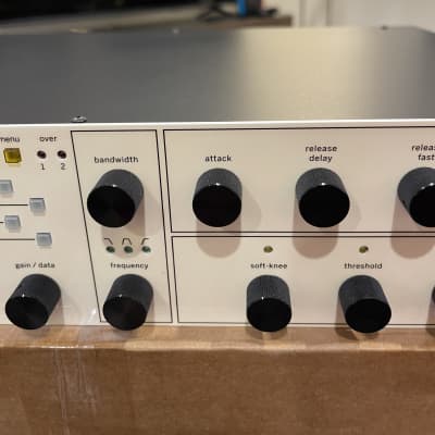 Weiss DS1-MK3 Digital mastering compressor/limiter/de-esser | Reverb