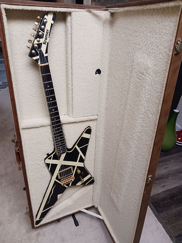 Kramer PROTOTYPE VOYAGER 70S/80S - Matte | Reverb