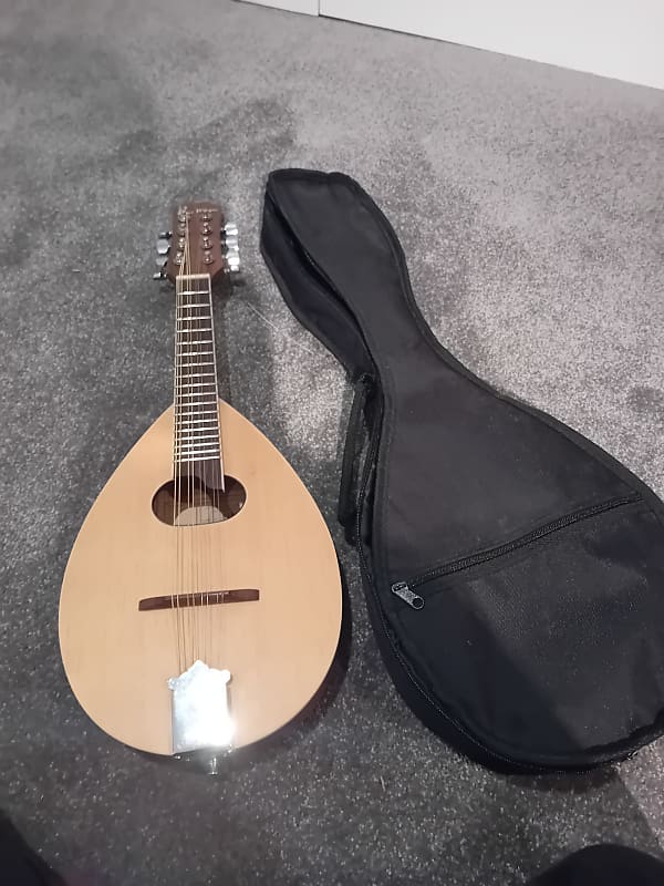 Blue Moon Mandolin 2010s - Natural | Reverb UK