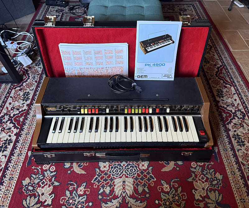 Gem PK4900 Ultra Rare Vintage Analog Synth 1979 + | Reverb España