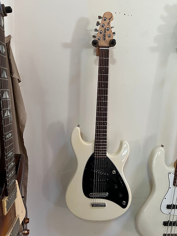 Music Man Steve Morse Signature Hardtail 1997 Olympic White | Reverb
