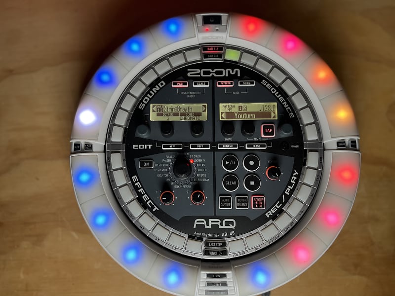 Zoom ARQ AR-48 Black and White | Reverb