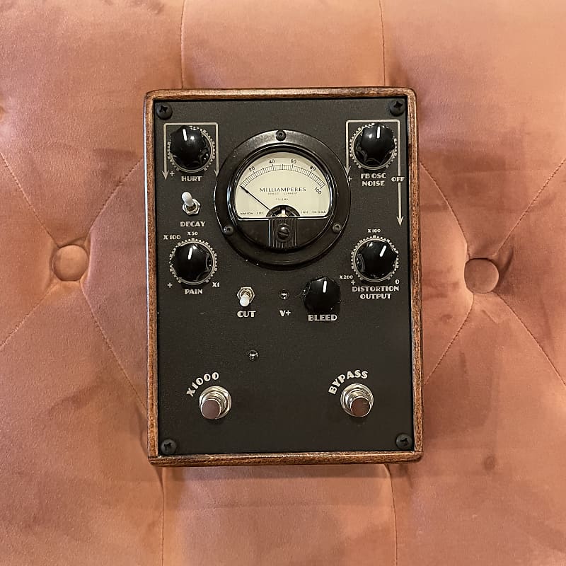 Retro Mechanical Labs Distortion Box Wooden Enclosure | Reverb