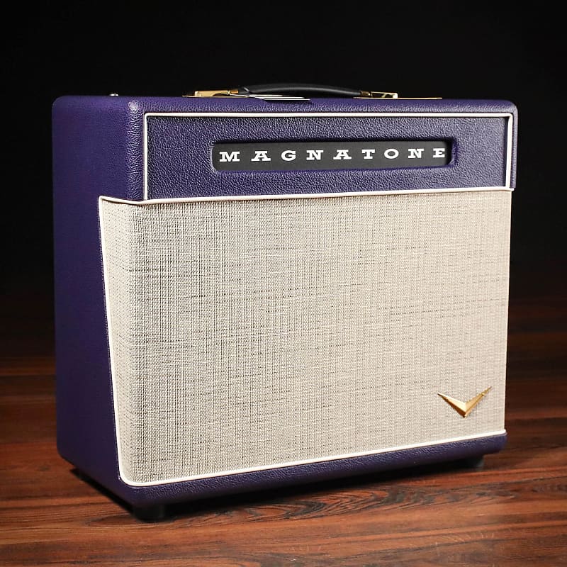 Magnatone Super Fifteen 15-Watt Tube 1x12” Combo Amp w/ Cover | Reverb