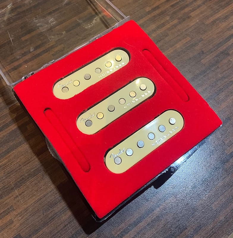 Fender Ultra Noiseless Stratocaster Vintage Set ~ | Reverb UK