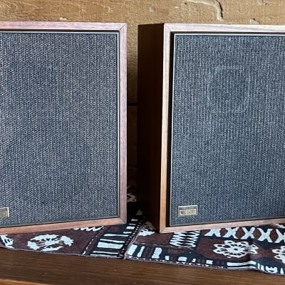 Vintage Realistic MC-500 Speakers~ Real Walnut Veneer~ 2 Way | Reverb
