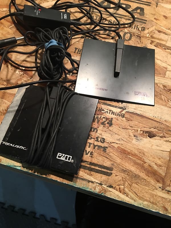 Realistic Boundary Microphone PZM (pair) 1990s black | Reverb UK