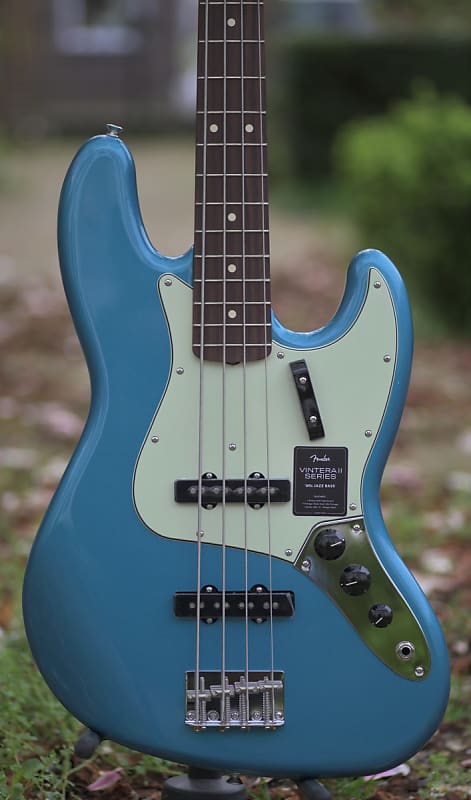 Fender Vintera® II '60s Jazz Bass® - Lake Placid Blue | Reverb