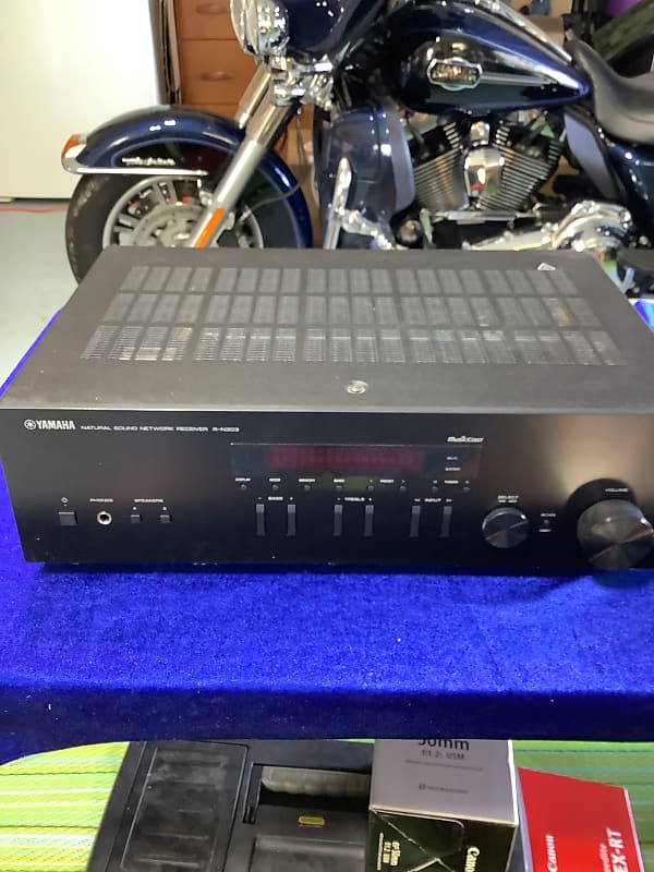 Yamaha R-N303 Stereo 100 watt per channel receiver 2017 Black | Reverb