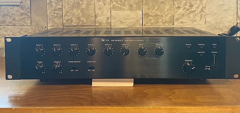 TOA 900 Series II Power amp | Reverb