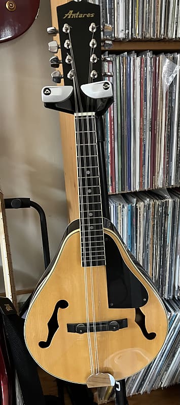Antares Vintage Mandolin AMD 25 - Natural | Reverb