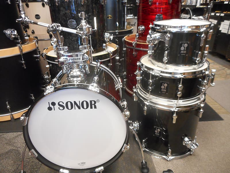 Sonor AQ2 Safari 4 pc shell pack Transparent | Reverb Sonor AQ2 Safari 4 pc shell pack Transparent | Reverb