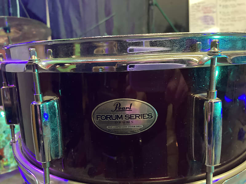 Pearl Forum Series - Red | Reverb