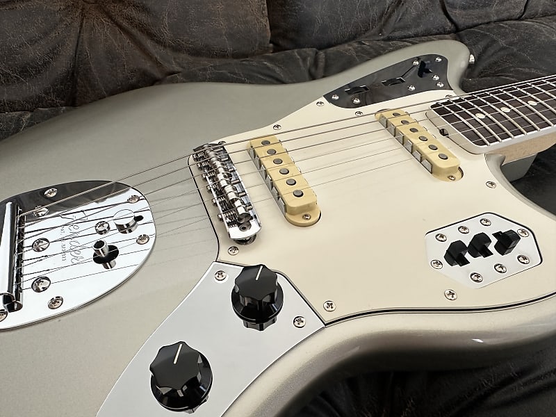 Fender MIJ Limited Edition Fender - Traditional II 60s Jaguar | Reverb