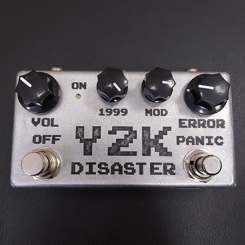 .PSHC pdls. Y2K Disaster Fuzz-Glitch-Delay-Modulation | Reverb UK